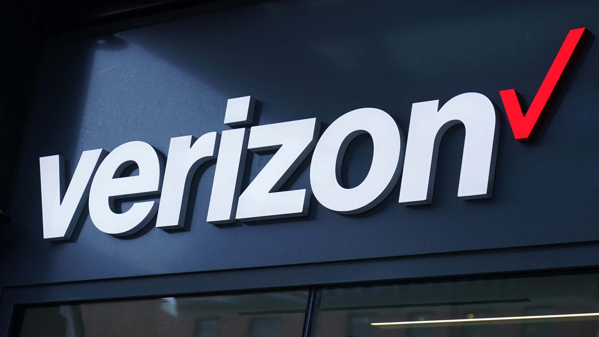 What caused the Verizon outage? | 12news.com