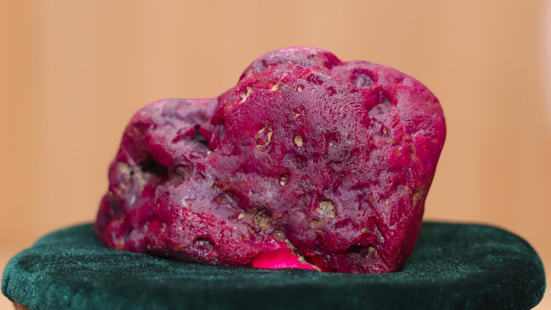 Massive 11,000-carat ruby discovered by miners in Myanmar | 12news.com