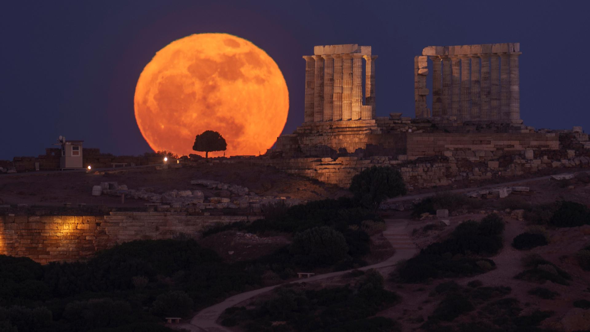 La luna de flores ilumina el cielo nocturno en mayo | 12news.com