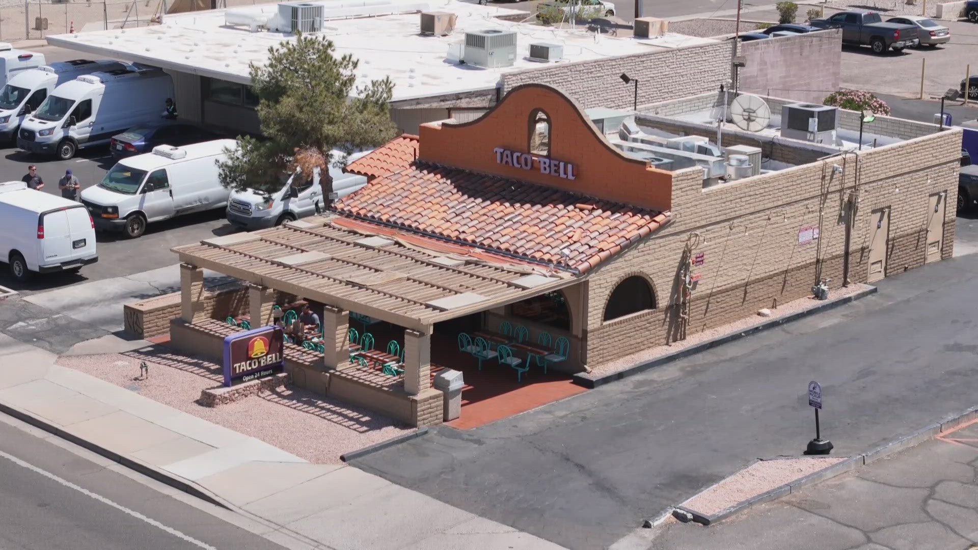 Historic Taco Bell restaurant in Arizona set to close | 12news.com