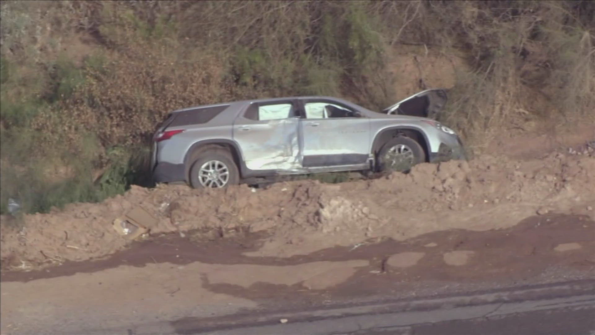 Arizona highway reopens after crash at Gilbert Road | 12news.com