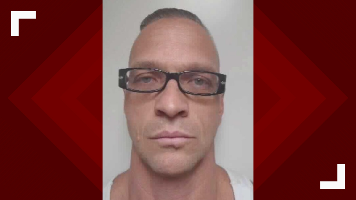 Convicted Phoenix murderer dies in Nevada prison | 12news.com