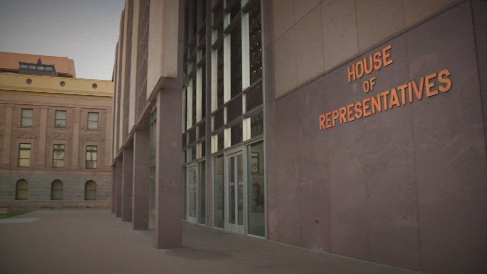 Arizona lawmakers battle over budget | 12news.com