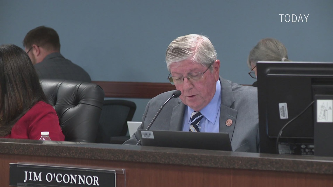 Arizona utility regulators vote for major changes to rate policy ...