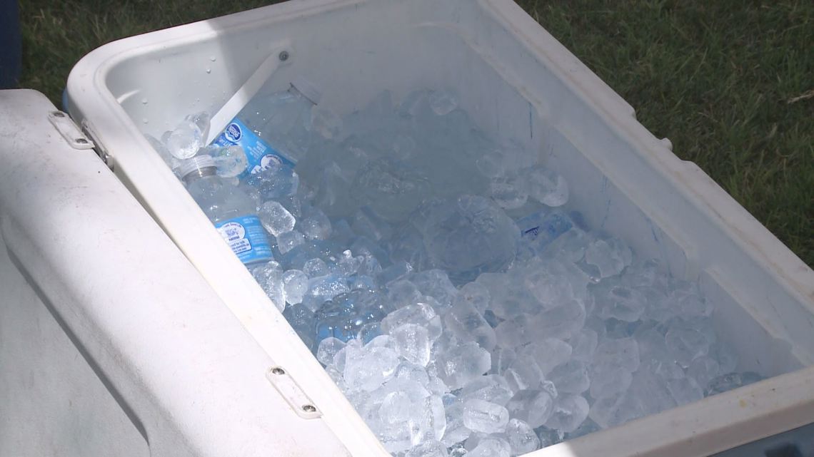 Stay safe in Arizona heat: Hydration tips and statistics | 12news.com