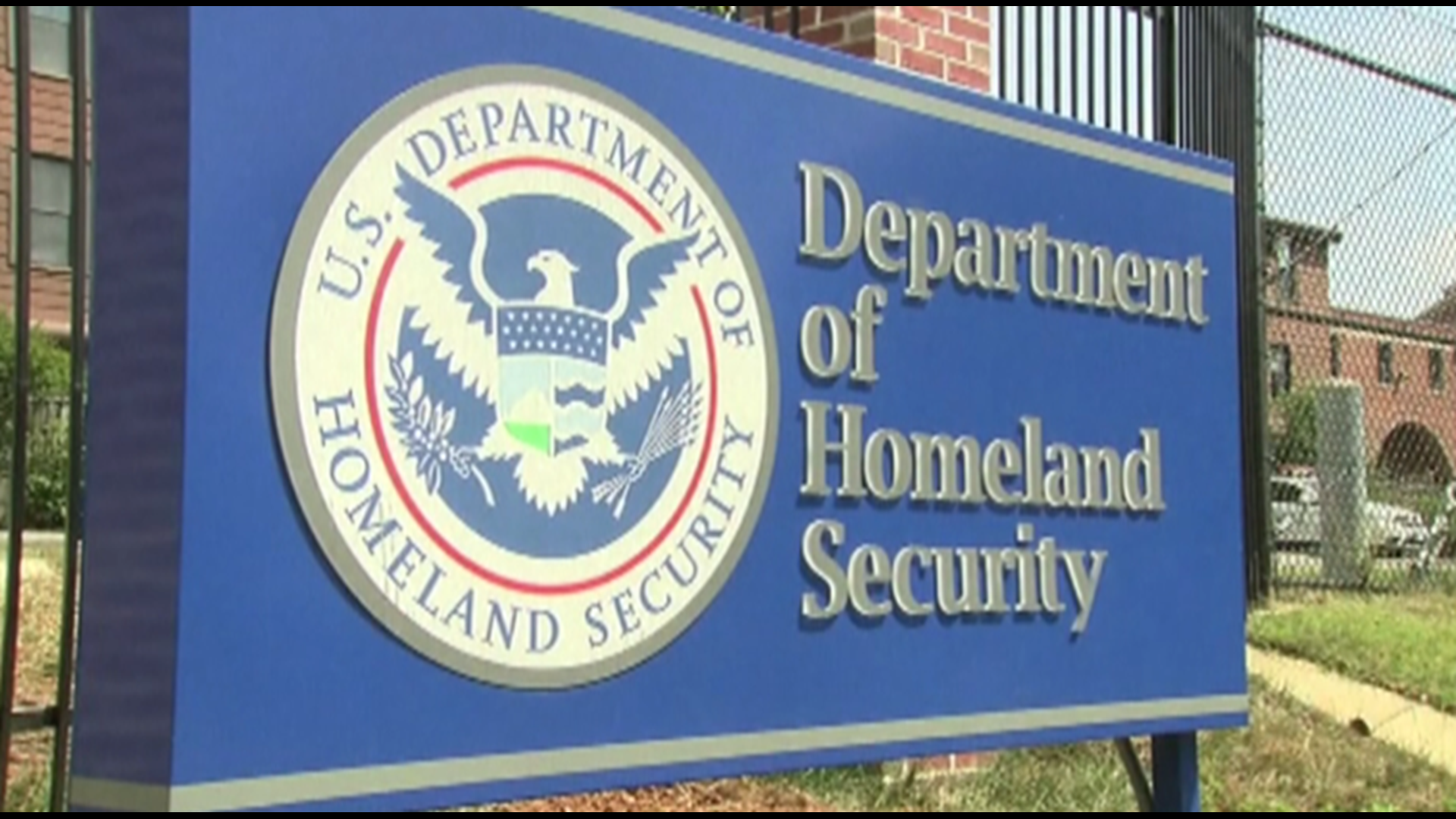 DHS launches ad campaign touting Trump border policy | 12news.com