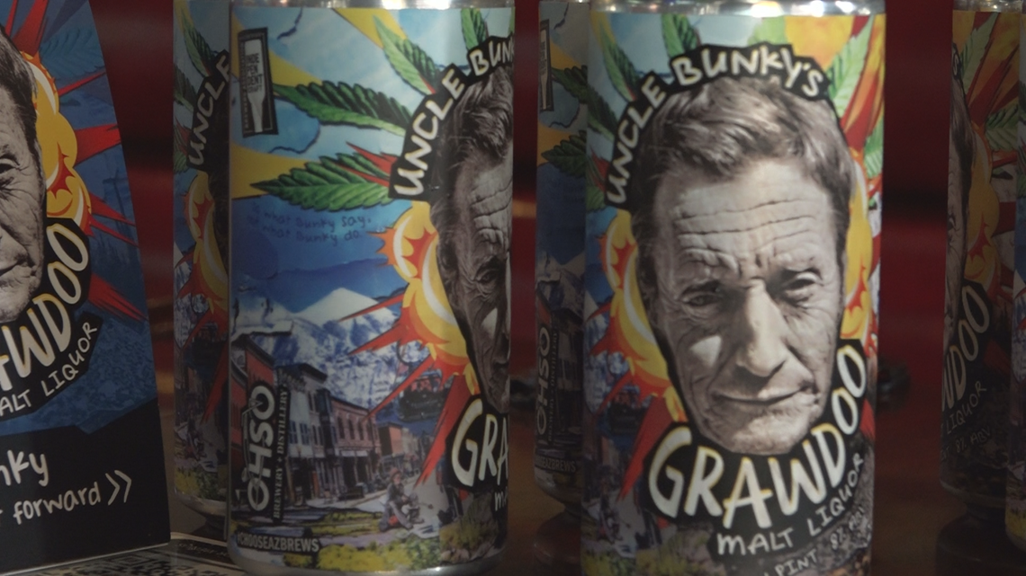 Arizona's viral 'Uncle Bunky' gets his beer | 12news.com