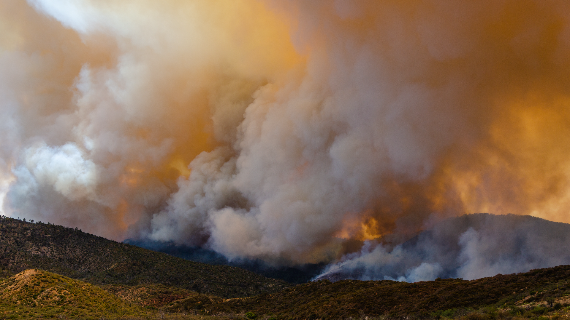 Telegraph Fire continues to burn near El Capitan | 12news.com