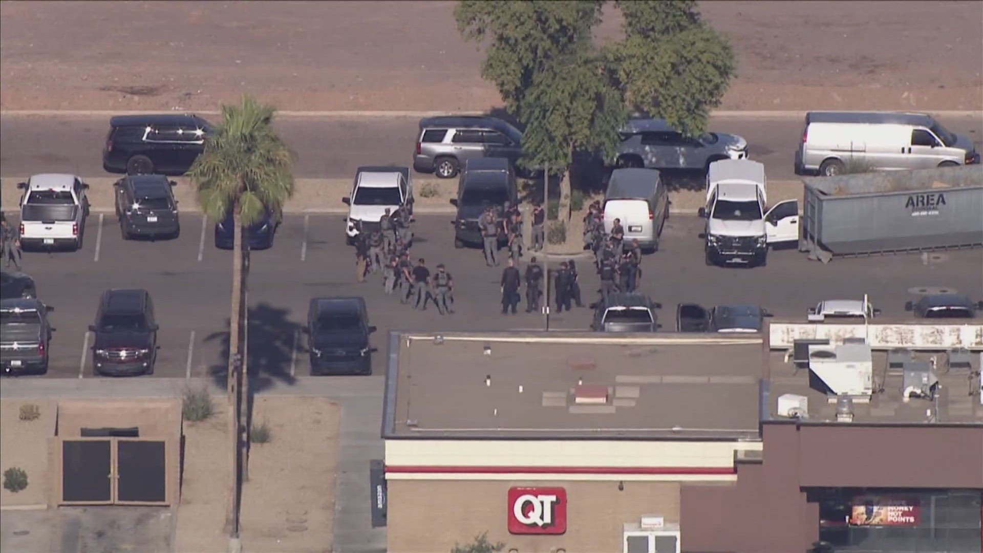 23 minutes of gunfire during shooting involving Phoenix officers ...