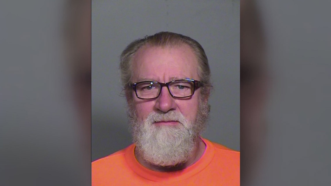 Arizona prisoner who held prison employees hostage accused of killing 3 ...