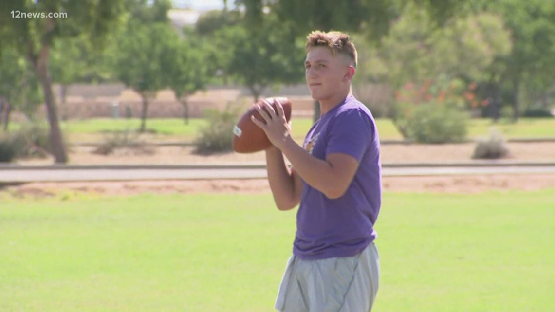 Quarterback whisperer Dan Manucci holds camp for all ages | 12news.com