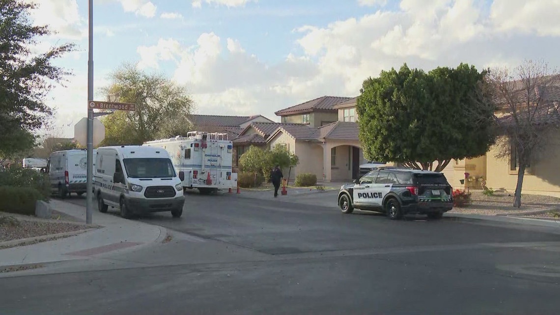 Chandler police investigating after discovering 2 bodies in home ...
