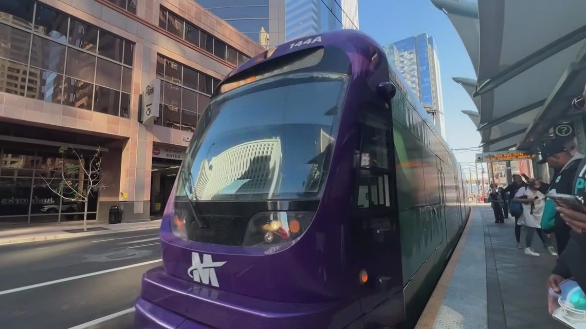 Valley Metro testing trains on expanded Phoenix light rail | 12news.com
