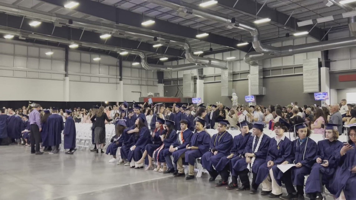 Virtual school, real connections: How Arizona's online students are ...