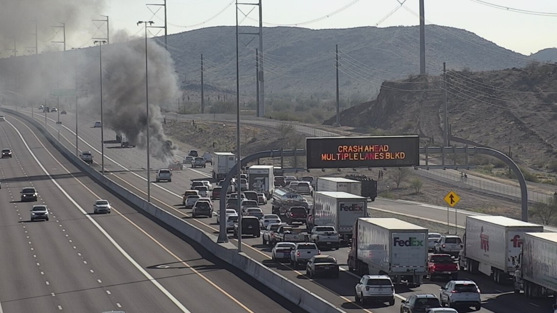 Vehicle collision, fire leaves one dead on Loop 202 | 12news.com