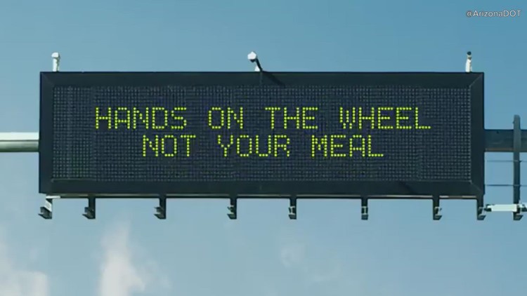 Arizona lawmakers consider restricting ADOT's freeway signs | 12news.com