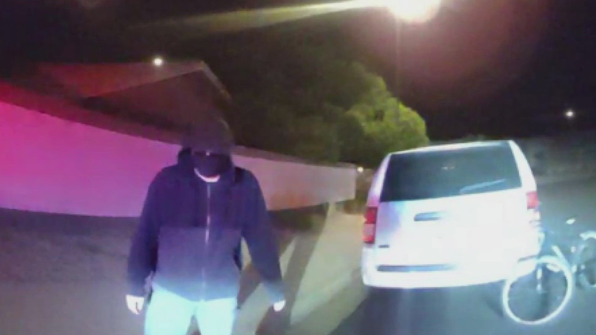 Judge keeps Ian Moses in custody for Tesla arson case | 12news.com