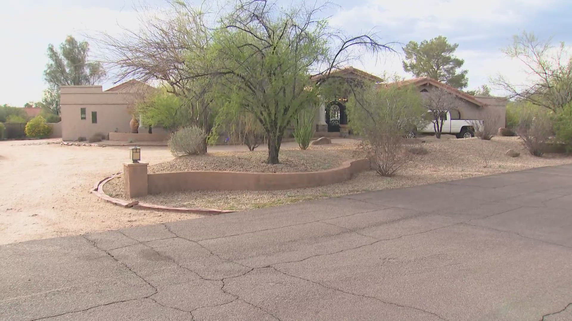 Hidden camera found in Scottsdale Airbnb, lawsuit says | 12news.com