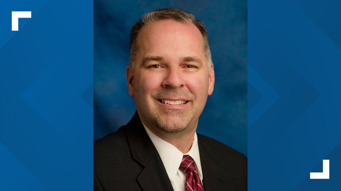 Phoenix's former city manager gets his job back | 12news.com