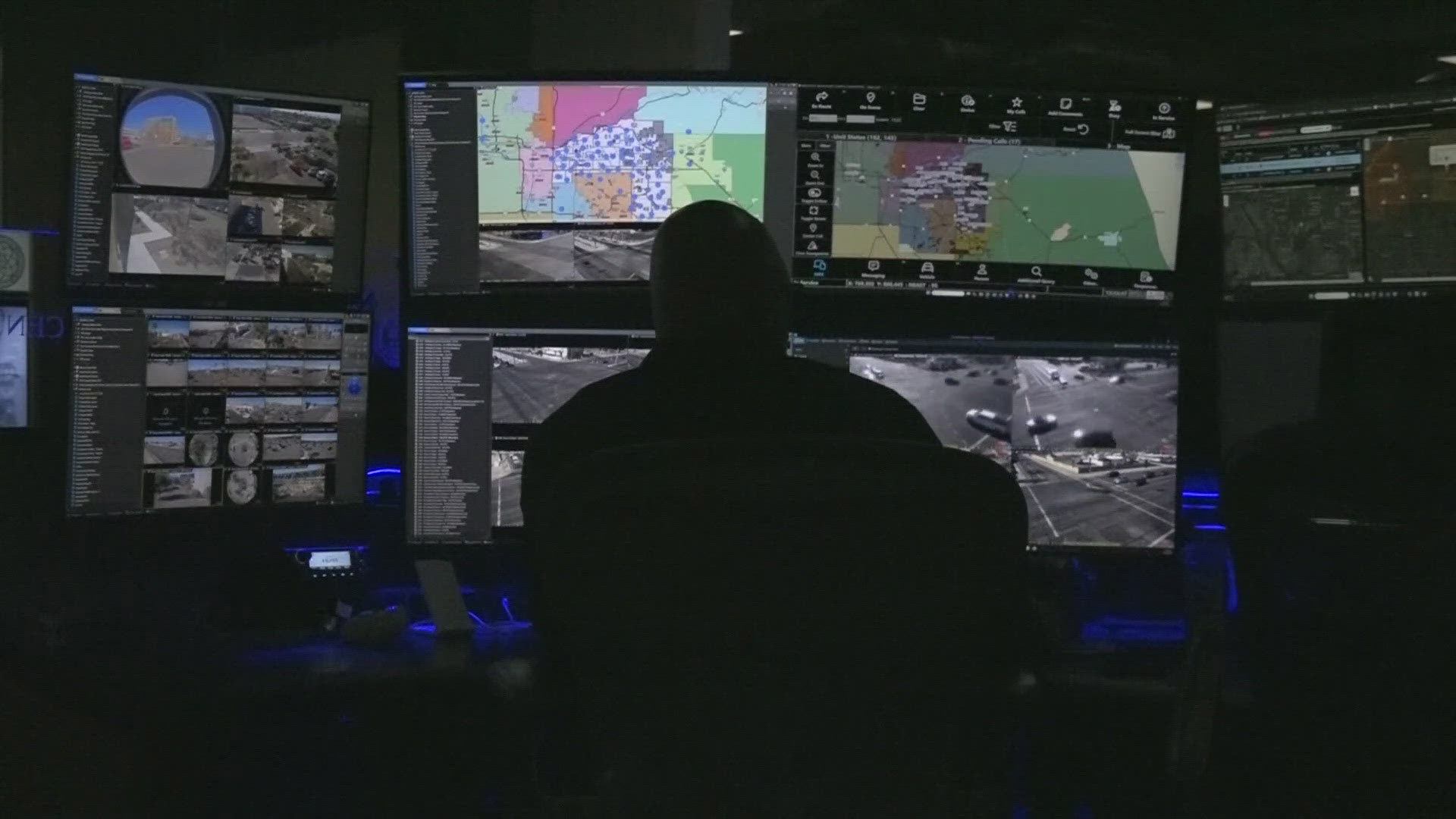 A rare look inside Mesa PD's Real Time Crime Center | 12news.com