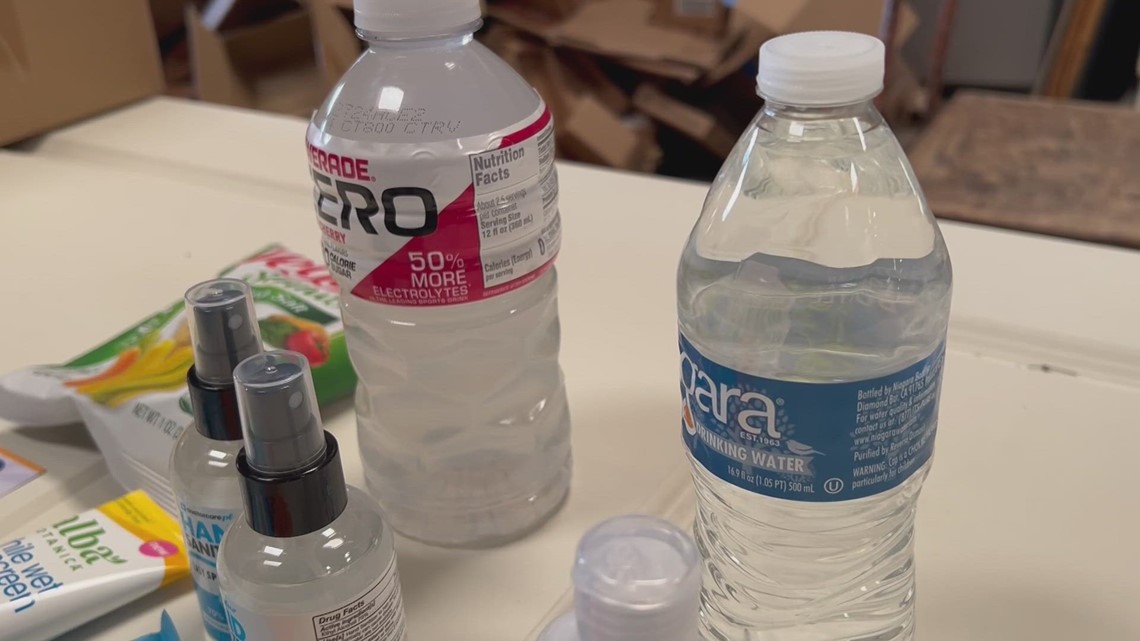 Valley nonprofit prepares for hot summer with heat relief kits | 12news.com