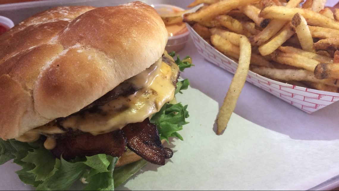 Phoenix burger joint named one of the best in the US | 12news.com