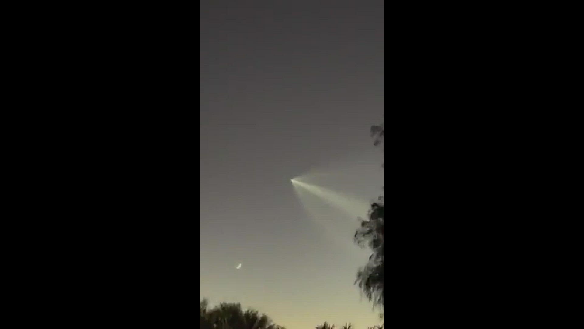 PHOTOS: SpaceX launch lights up Arizona skies | 12news.com