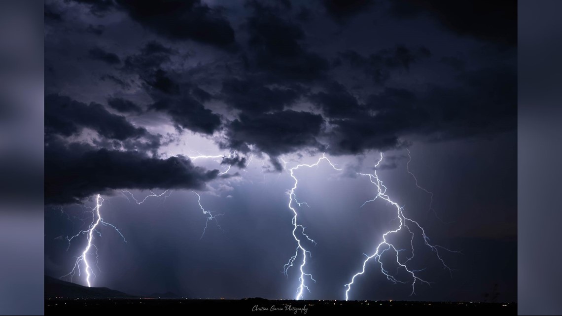 PHOTOS: Amazing lightning shots from Monsoon 2018 | 12news.com