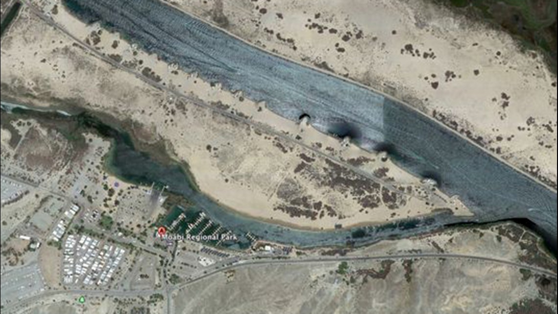 Divers find 3 bodies after Colorado River crash; 1 missing | 12news.com