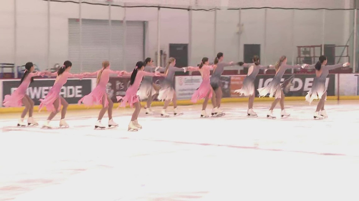 Synchronized ice-skating team in Arizona growing in popularity | 12news.com
