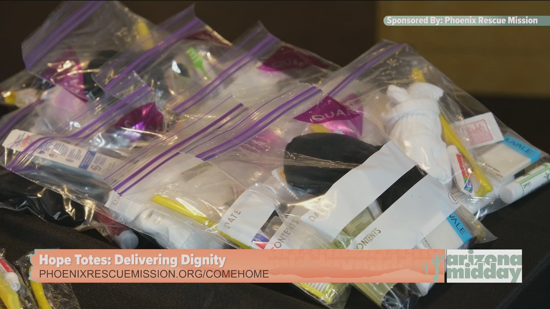 Hope Totes: A Small Gift Sparking Big Change on the Streets | 12news.com