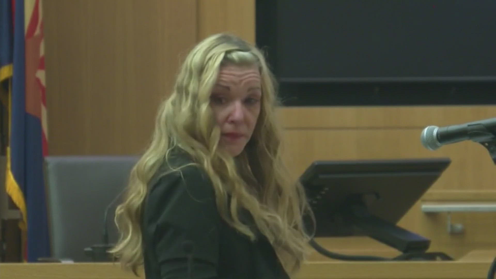 Opening statements in Lori Vallow Daybell's trial in Arizona | 12news.com