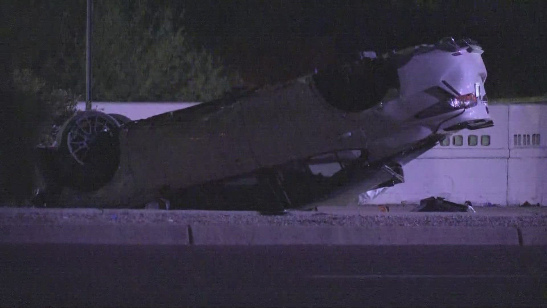 Speed a factor in deadly rollover crash in Phoenix, police say | 12news.com