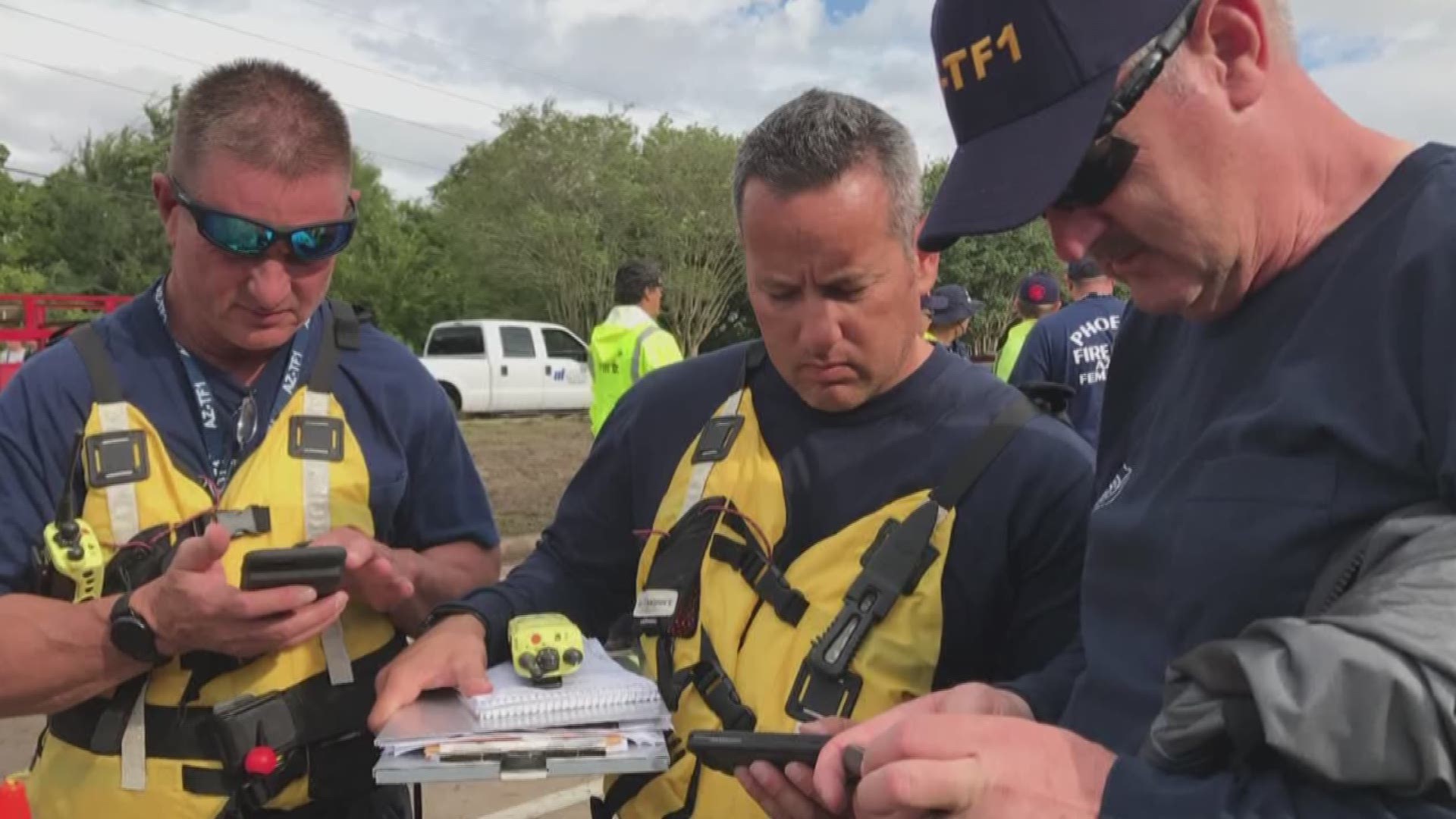 Phoenix FEMA team in Houston shares images of ongoing rescue efforts ...