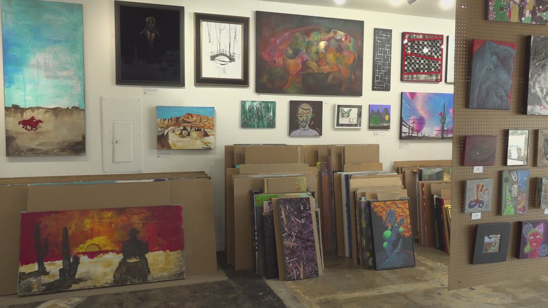 Scottsdale art gallery to close after 32 years | 12news.com