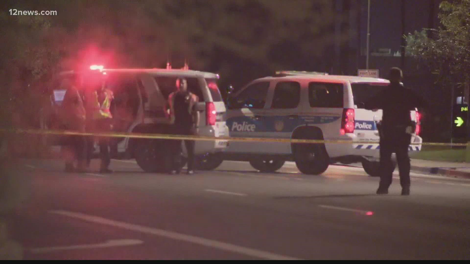 Phoenix approves $250K settlement for NFL player shot by police ...