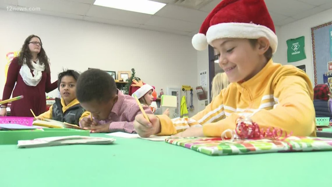 Sunset Ridge Elementary School kids donate books to Chrysalis Women's ...