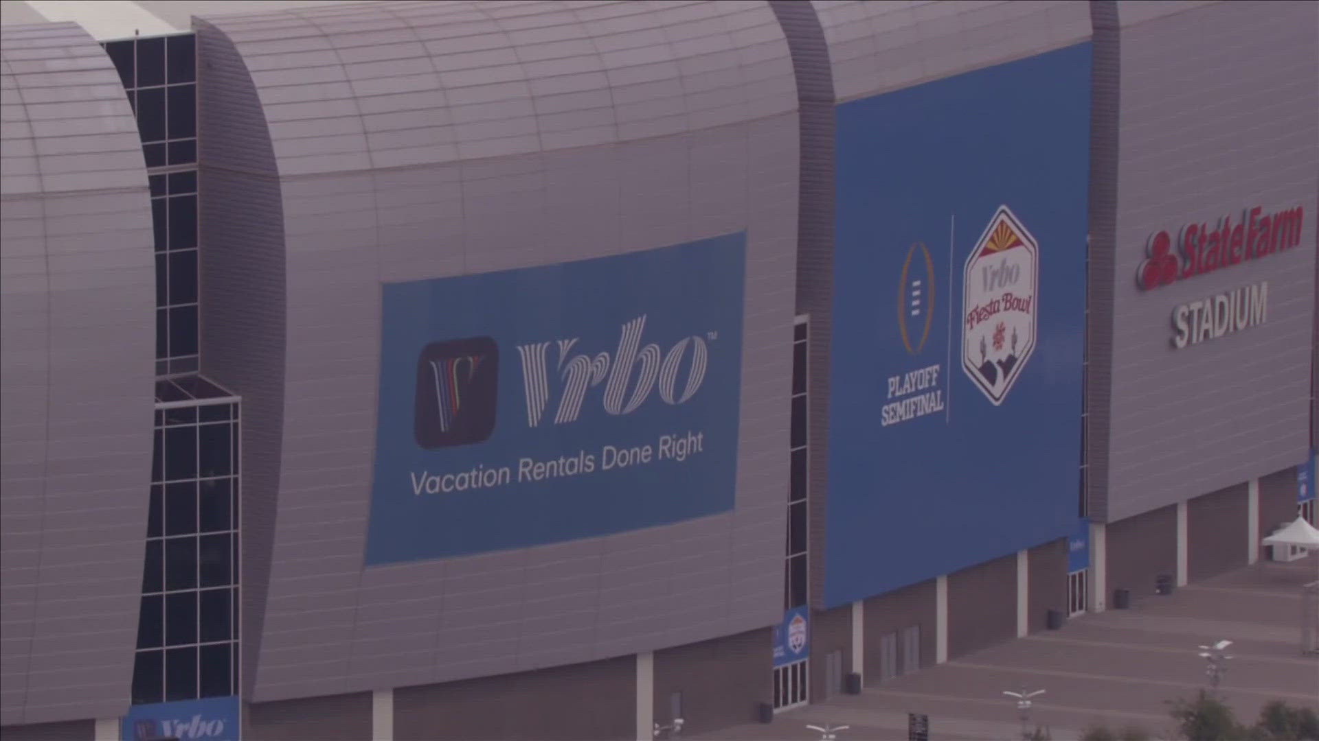 Glendale police work to make sure the Fiesta Bowl runs smoothly ...