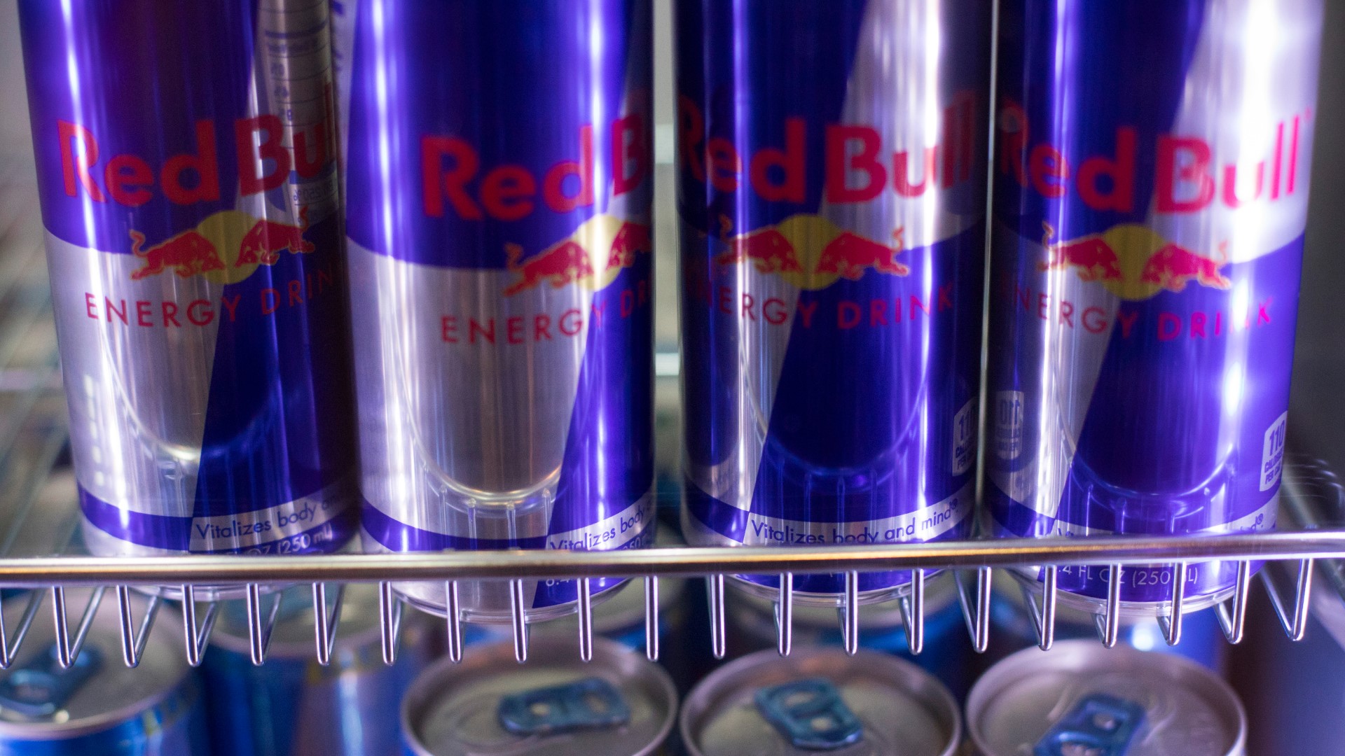 Red Bull to open facility in Glendale, bring more than 140 jobs ...