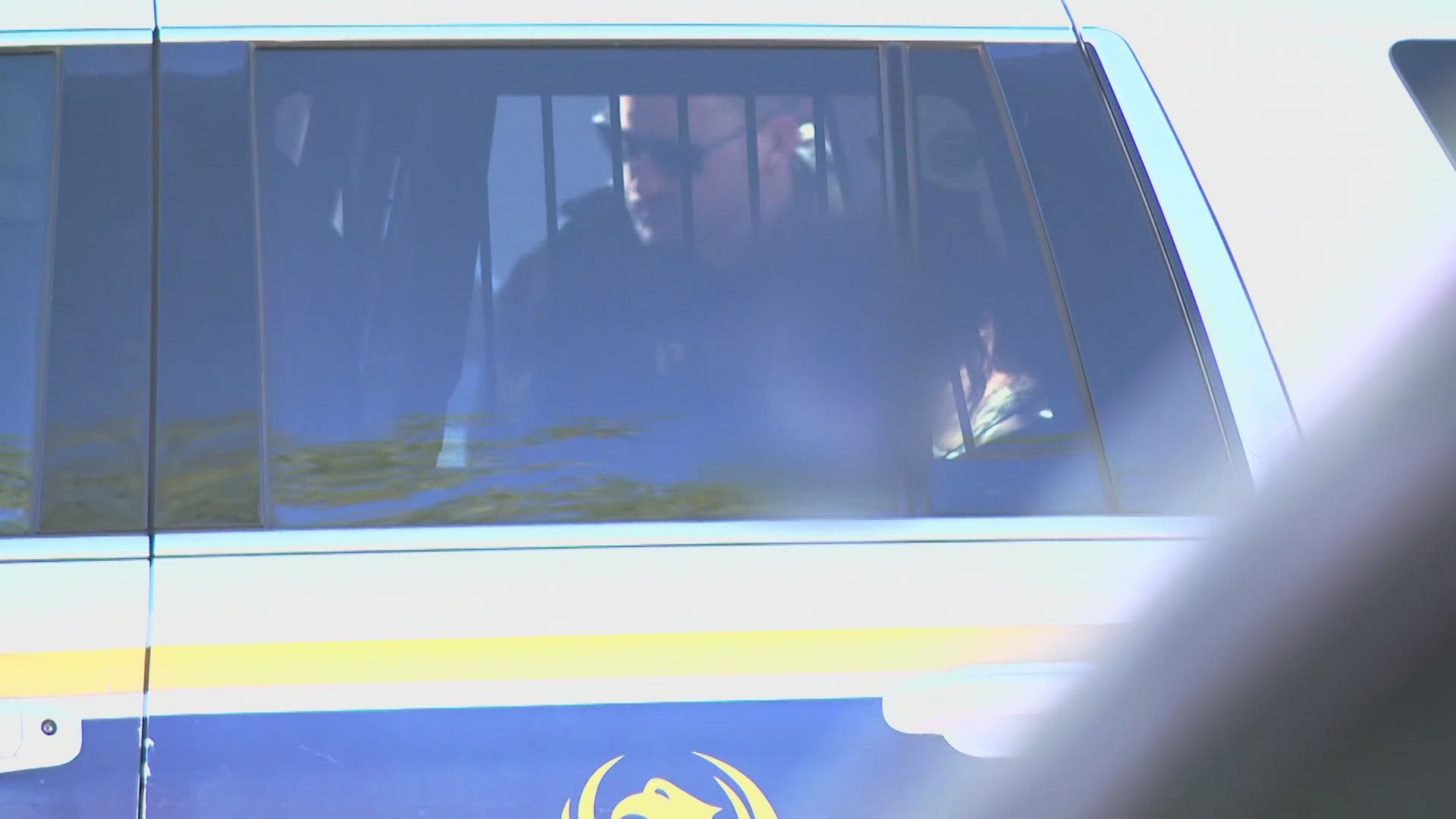 Suspect ran into Valley school after allegedly shooting teen, police ...