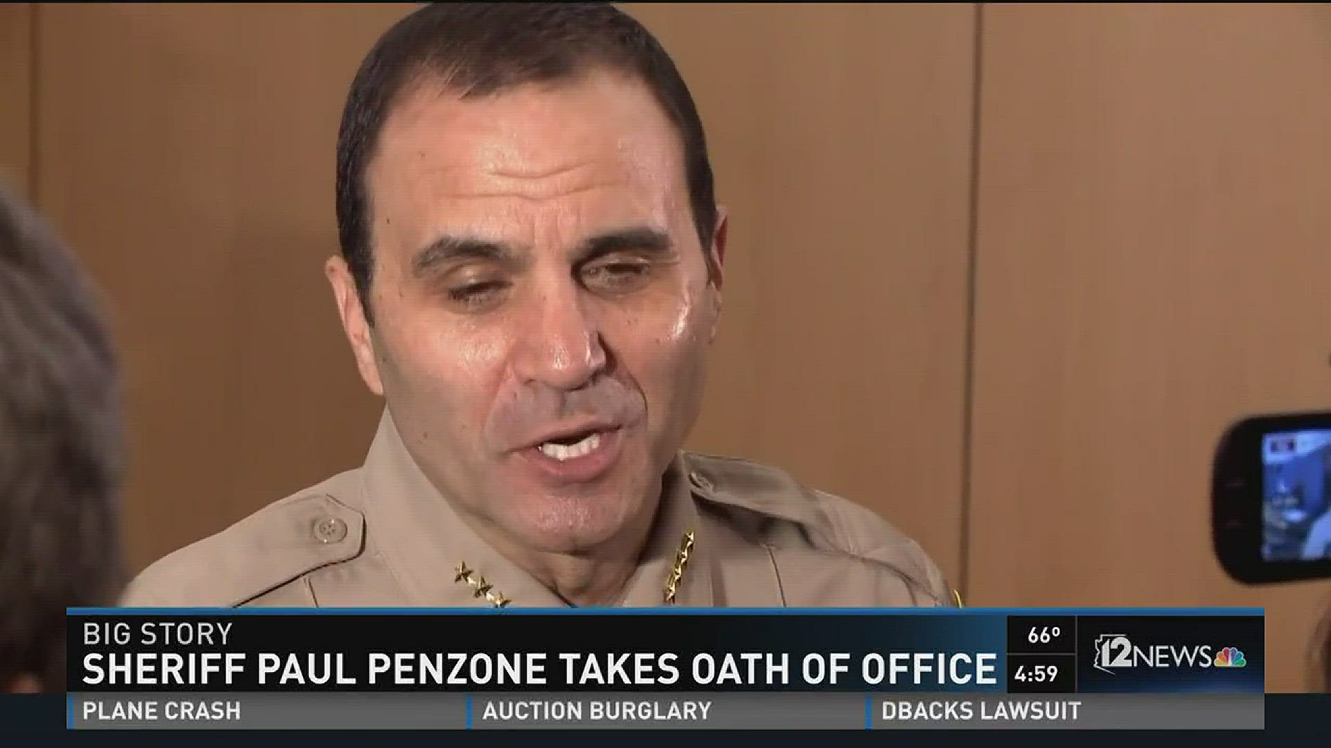 Paul Penzone takes an oath of office as new Maricopa County sheriff | 12news.com