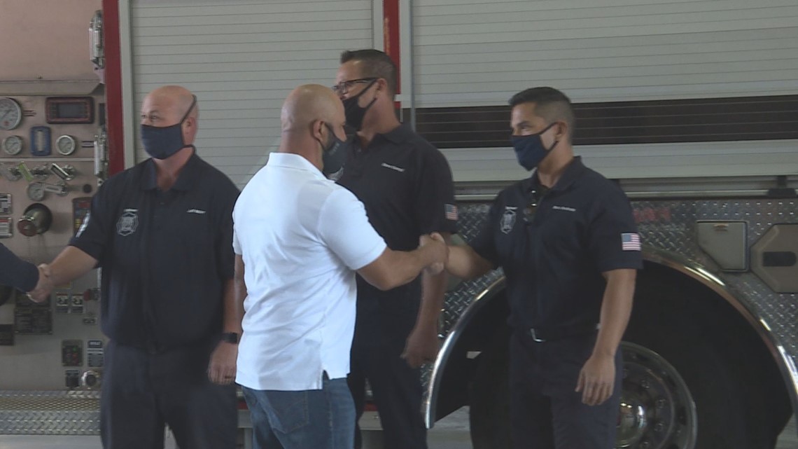 Buckeye man thanks paramedics who saved his life | 12news.com