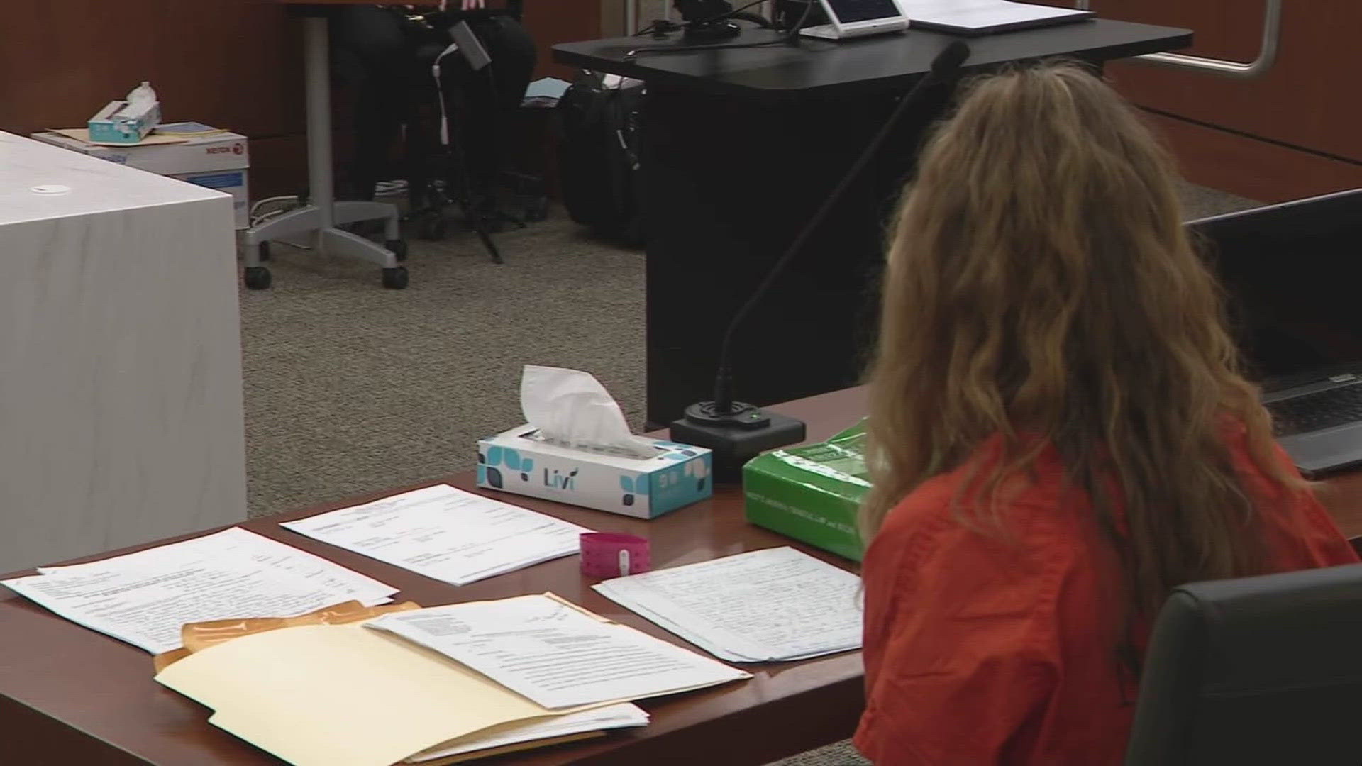 Doomsday mom Lori Vallow set to appear in court Friday representing herself | 12news.com