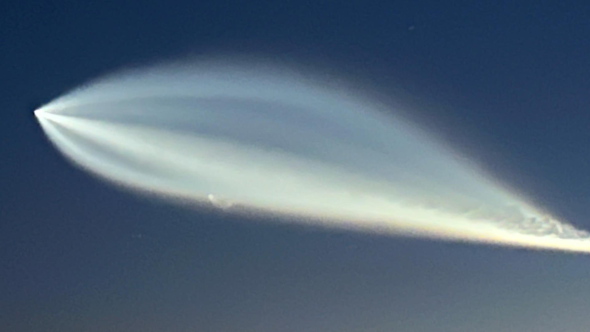 What was the bright light seen streaking across the sky in Arizona ...