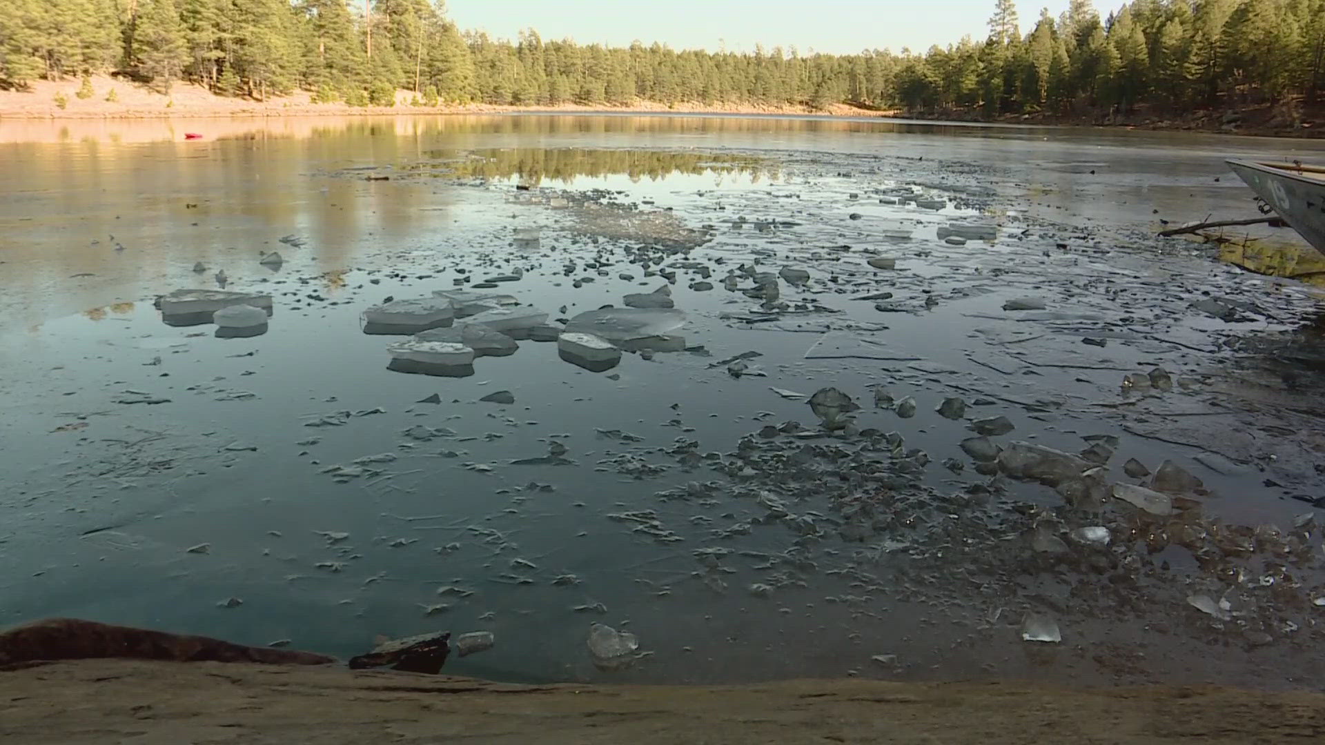 Officials working to find man who fell through ice at Arizona lake ...