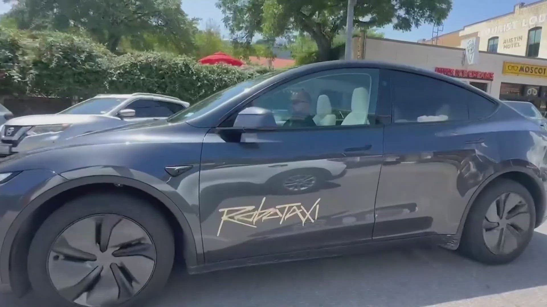 Tesla to test self-driving vehicles in Arizona | 12news.com