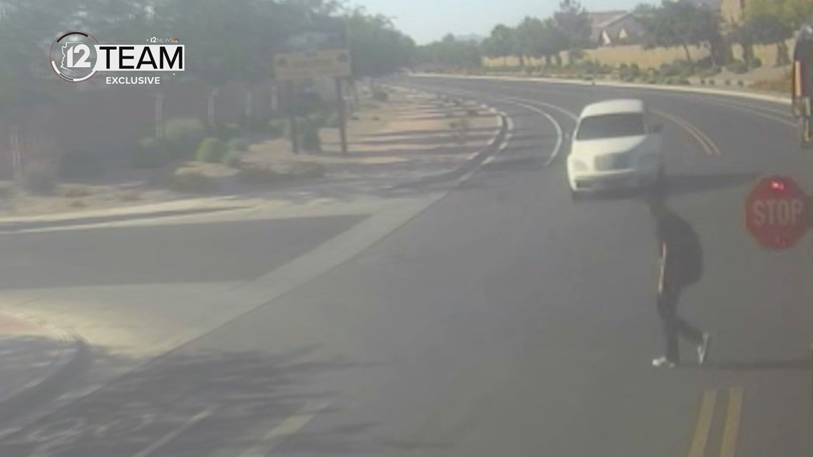 Caught on camera: Arizona drivers ignoring school bus stop signs ...
