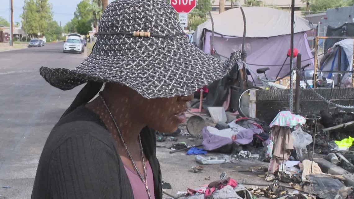 Fire reported in Phoenix's downtown homeless encampment | 12news.com