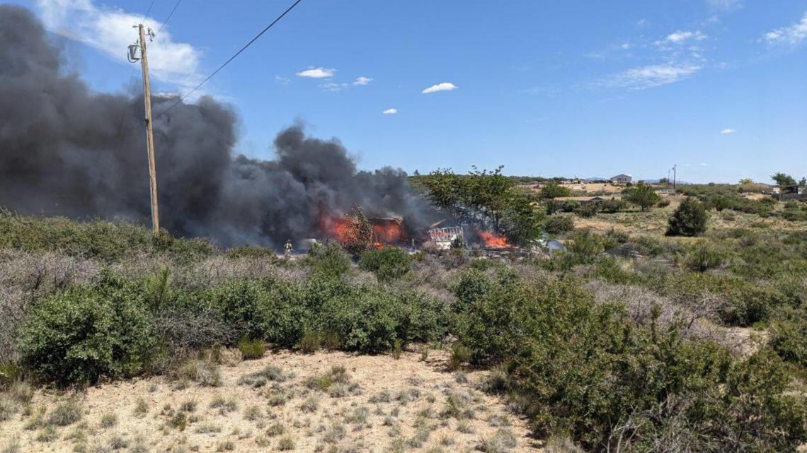 Sheriff investigating fatal house fire in Arizona | 12news.com