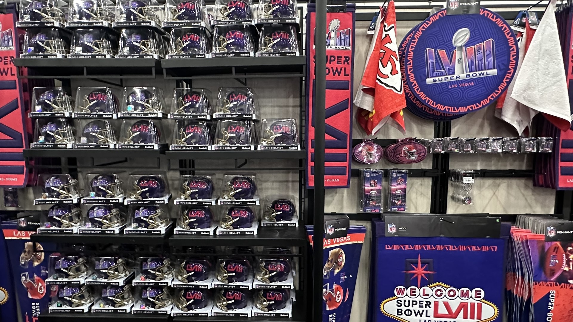 Super Bowl LVIII: La Tienda oficial de la NFL en Las Vegas | 12news.com